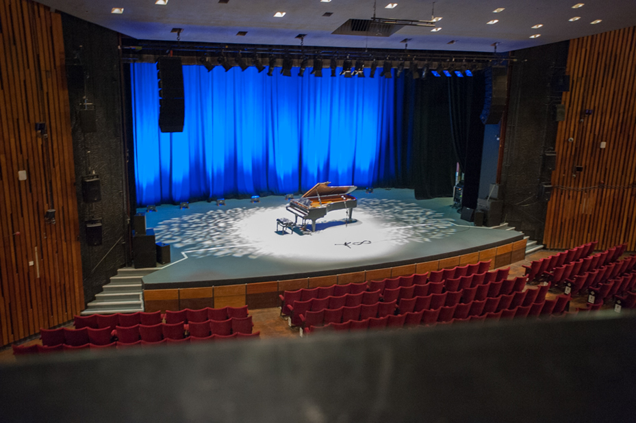 Eastbourne - Congress Theatre