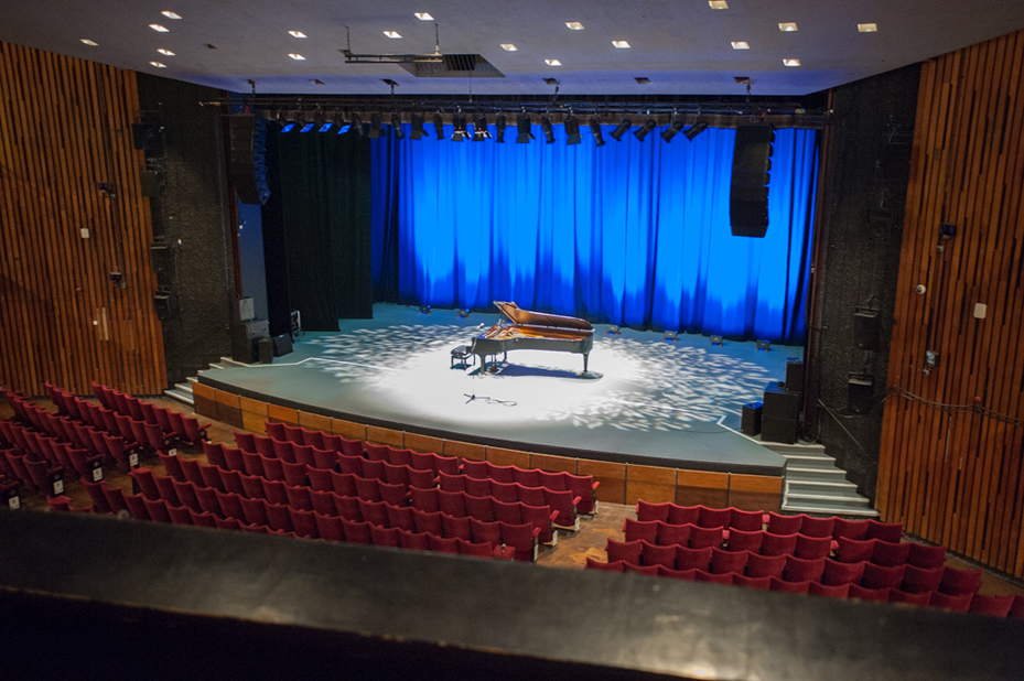 Eastbourne - Congress Theatre