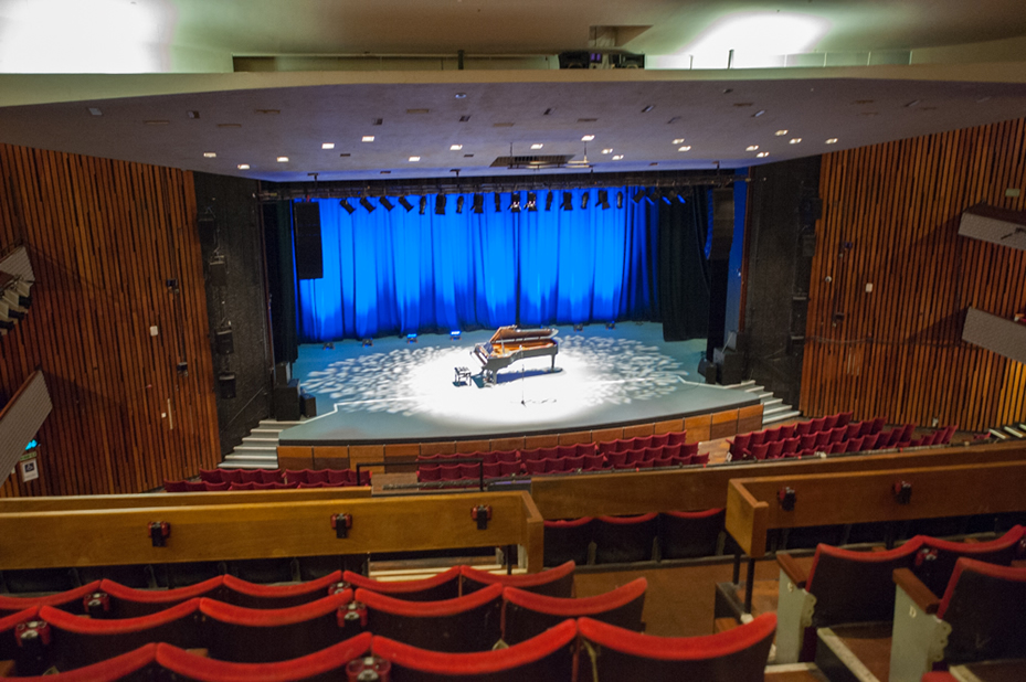 Eastbourne - Congress Theatre
