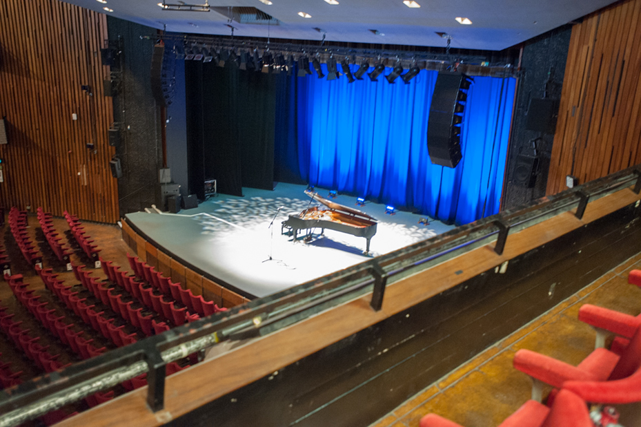 Eastbourne - Congress Theatre
